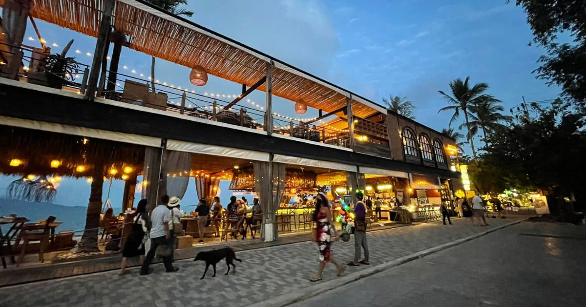 Experience the Coco Tam's Koh Samui: Food, Fun, and Fire Shows